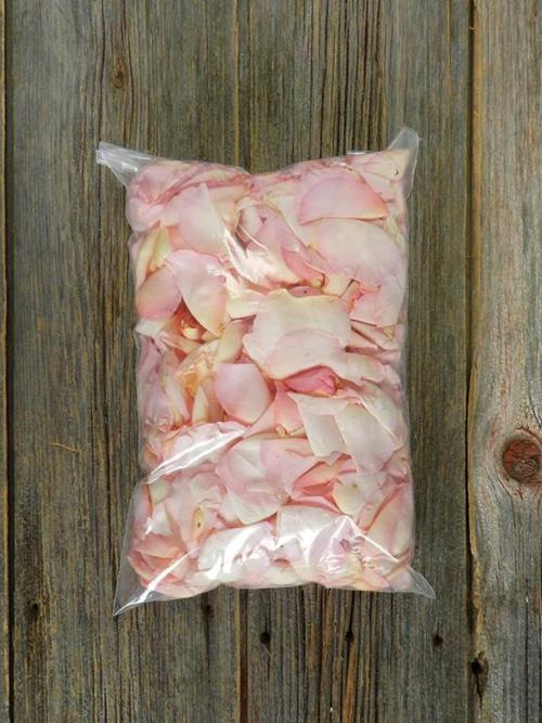 Wholesale 360 Grams Light Pink Rose Petals Delivered Online | FlowerFarm
