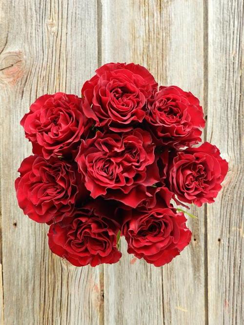 Wholesale Hearts Red Roses Delivered Online | FlowerFarm